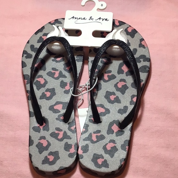 Anna & Ava | Shoes | New Anna Ava Blackpink Flip Flops Size 8 | Poshmark